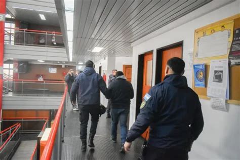 Docente Acusado De Abuso Sexual Fiscalía Suma 10 Nuevos Hechos Y Pide