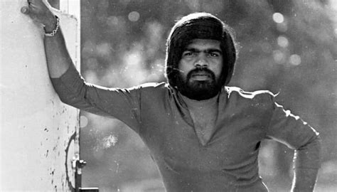 నటిపై ప్రేమతో సినిమా టైటిల్ పెట్టి ఆ తర్వాత ఆమెనే పెళ్లి చేసుకున్న