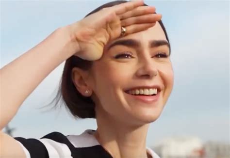 Emily In Paris Fans Spot Low Key Sex And The City Tribute In Season 5 Huffpost Uk Entertainment