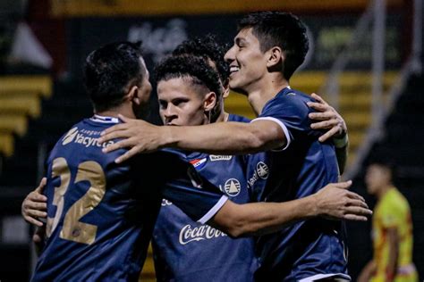 Nacional Cumple Y Es El Primer Semifinalista De La Copa Paraguay En