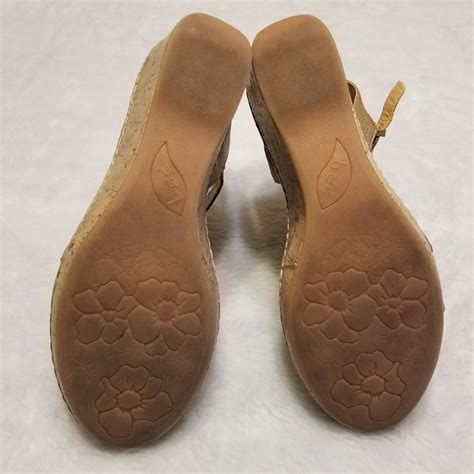 Boc Concept Leather Wedge Sandals Gem
