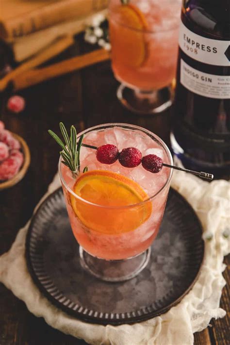 Easy Cranberry Gin Fizz Cocktail Healthy Little Peach
