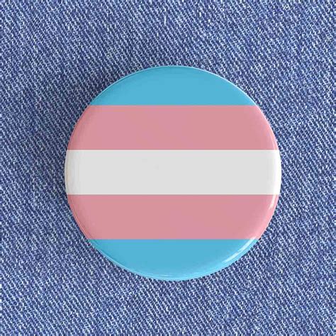 Trans Flag Badgemagnet Nowstalgia