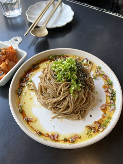 [청담맛집] 호족반 청담 평일점심 웨이팅 방문후기 예써 어플 꿀팁 호족반 메뉴 추천 들기름메밀국수 트러플감자전 호랑이