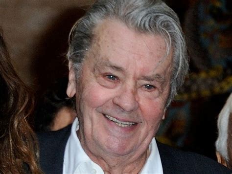 Alain Delon au bout du rouleau trois après son AVC le comédien fait