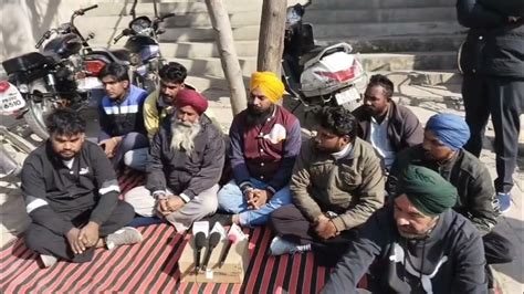 ਪਾਵਰਕੌਮ ਦੇ ਆਊਟਸੋਰਸ ਮੁਲਾਜ਼ਮਾਂ ਨੂੰ ਤਨਖਾਹ ਨਾ ਮਿਲਣ ਕਾਰਨ ਬਿਜਲੀ ਦਫਤਰ ਮੂਹਰੇ