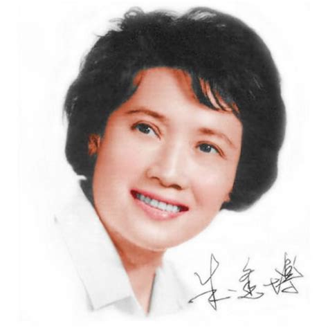 朱逢博 充滿感情的演唱《不忘階級苦》 朱老師的早期作品 每日頭條
