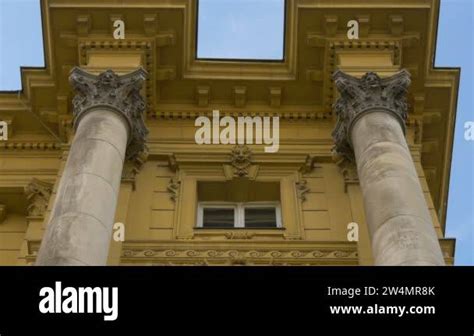 Capitals Columns Stock Videos And Footage Hd And 4k Video Clips Alamy
