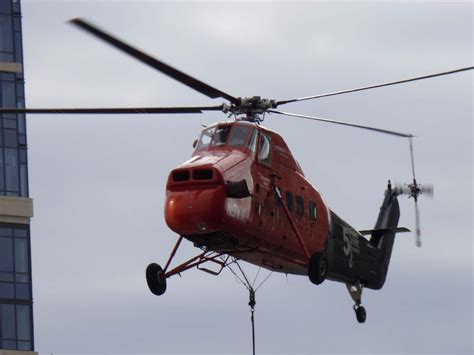 ‘screaming Mimi From 80s Tv Show Riptide Is Doing Some Heavy Lifting In Houston Today 1962