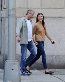 Roman Abramovich And Dasha Zhukova Together In Nyc Daily Mail Online