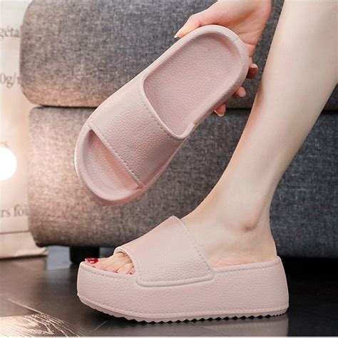 Thick Soled Slippers For Women Summer Fashion Outdoor Non Slip Sandals