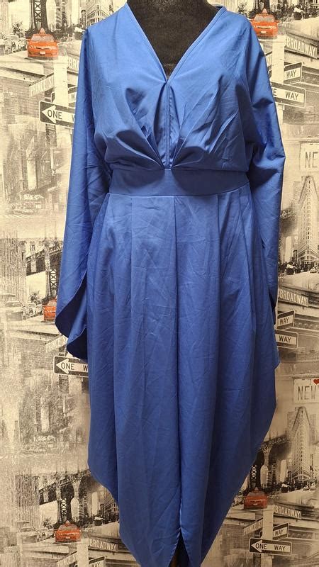 Сукня — ціна 450 грн у каталозі Довгі сукні Купити жіночі речі за доступною ціною на Шафі