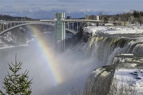 En Fotos Las Cataratas Del Niágara Congeladas Por La Ola Polar