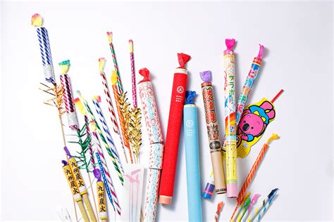 筒井時正玩具花火製造所×discover Japan稀少な国産花火で夏の思い出を。 Discover Japan ディスカバー・ジャパン