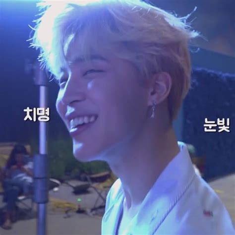 Pin Von ʞɐɹo ꒰˘̩̩̩⌣˘̩̩̩๑꒱♡ Auf Bangtan Pack