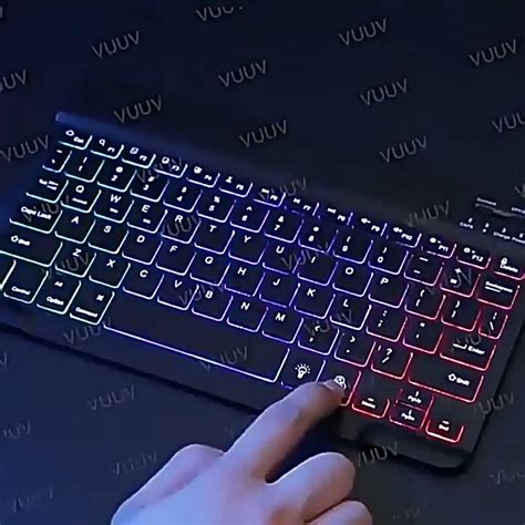 คีย์บอร์ดใหม่แบ็คไลท์ไล่โทนสี Bluetooth Keyboard เมาส์ไร้สาย คีย์บอร์ดไร้สาย ใช้ได้กับ