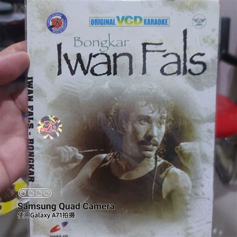 Iwan Fals Bongkar VCD Karaoke Lazada Indonesia