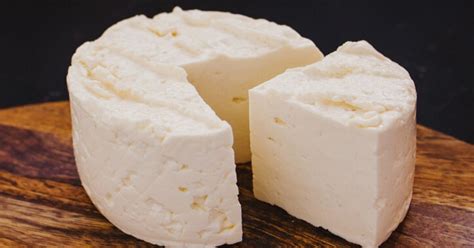 qué tiene el queso Salud180