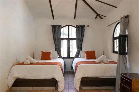 Hotel Las Jaras Aguas Termales La Garita