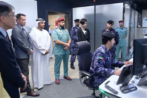 وفد من هونغ كونغ يطلع على أفضل الممارسات المطبقة ب