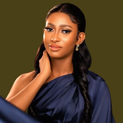Ama Ekong Q Arielle • Threads Say More