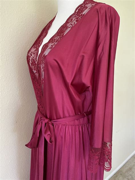 Vintage Lingerie 70s 80s Maidenform Deep Red Nylon La… Gem