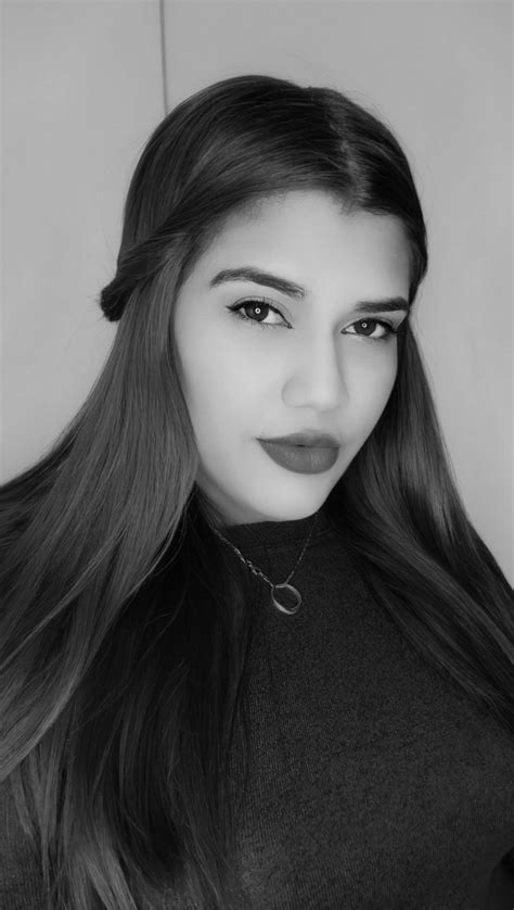 Soy La Hija Del Rey De Todos Los Reyes Del Mundo 🕊️ ️