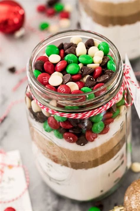 Table Cookie Mix In A Jar With Free Printable Sugar Spun Run