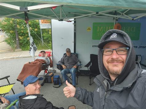 Lockout 058 Syndicat Des Travailleuses Et Travailleurs De Roll Royce Canada Csn