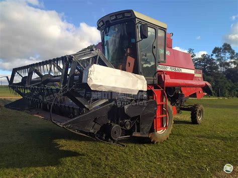 Colheitadeira Massey ferguson MF 3640 usada à venda