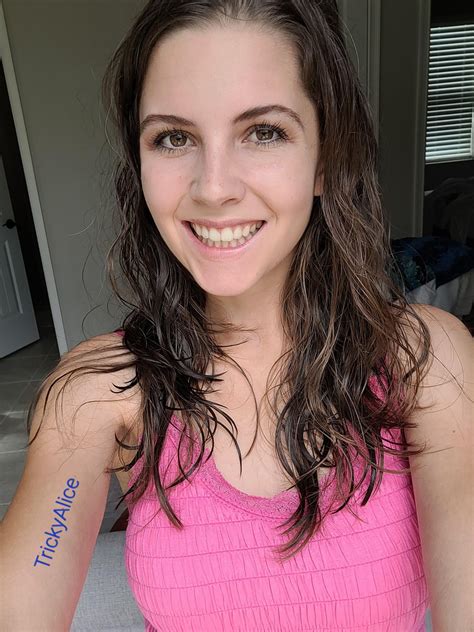 Out Of Shower 🚿 😜 Rmakemefeelgood