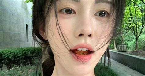 Mỹ nữ năm Cúc Tịnh Y bị chế nhạo