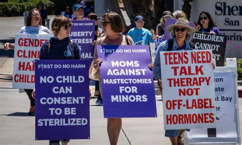 Protesters Confront Doctors For Using Puberty Blockers Cross Sex
