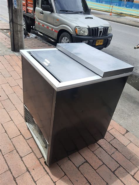 Linda Nevera Tipo Botellero Compra Venta Betancur