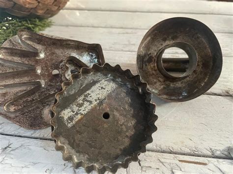 Vintage Assorted Lot Of 11 Cookie Cutters Tin Plastic Buscuit Doughnut Cutter Etsy