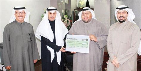 البيت يتسلَّم زكاة جمعية علي صباح السالم