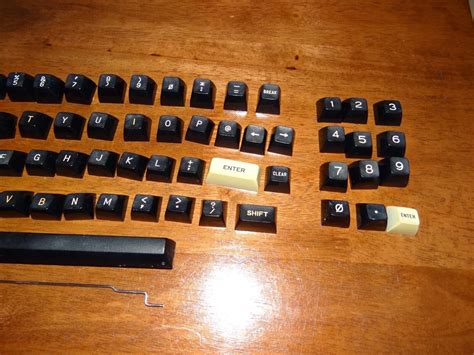 Radio Shack Trs 80 Model Iii Keyboard Key Caps Parts Complete Set