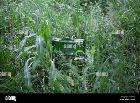 Mon 50 Soviet Plastic Bodied Directional Type Of Anti Personnel Landmine Stolen From Us