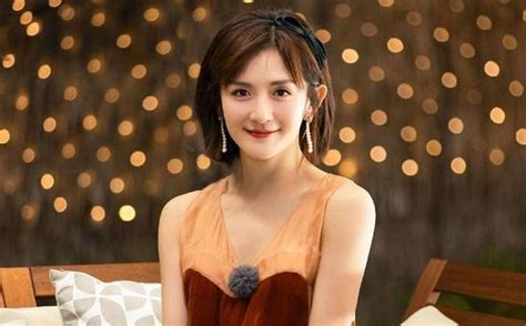 谢娜戴全球限量款帽子，却被章子怡嘲讽像个男人？网友：你羡慕吧