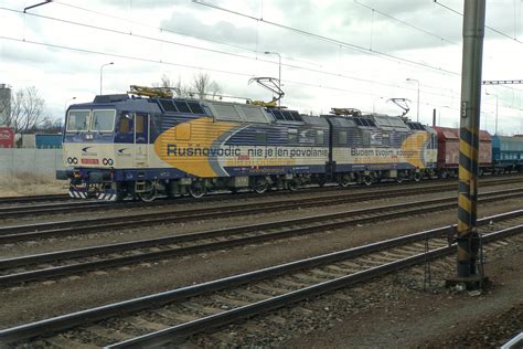 Not So Common Double Electric Engine Class 131 Ready To Departure From