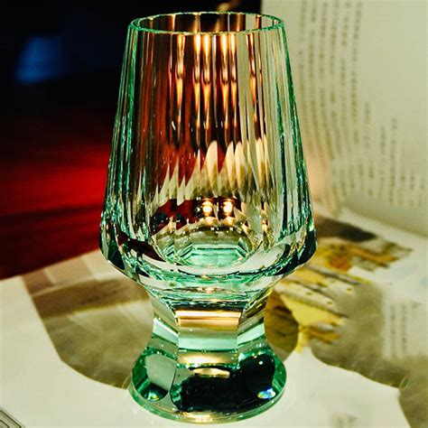Crystal Wine Glass Green Apollobox