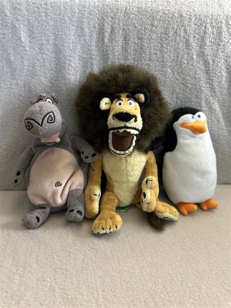 Dreamworks Madagascar Soft Toy Plush Bundle Alex Gloria Skipper £1880