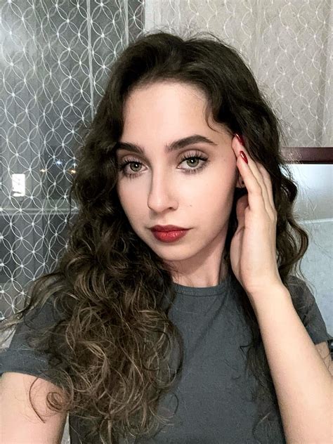 Подруга говорит «эта фотка не очень чтобы ее выкладывать Что делать если новых подруг больше