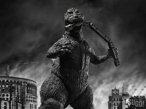 Mezco Toyz Godzilla 1954 Kaiju Collective Godzilla Black And White