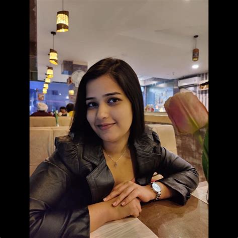 Laxmi P On Linkedin Thelearningcurvebylux Corporatelife Freshersjourney Worklife