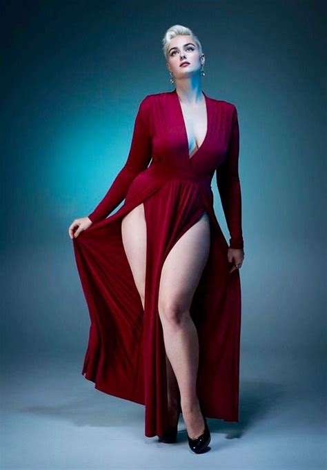 Stefania Ferrario Fashion Dress Curvy Fashion