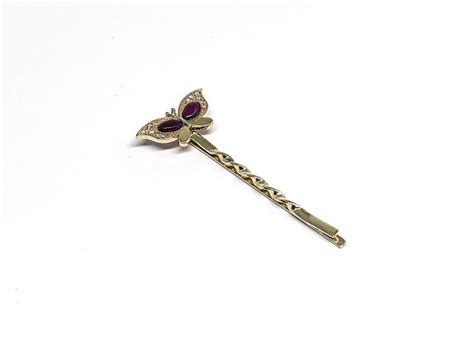 Золотая заколка для волос | Hair accessories, Accessories, Hair