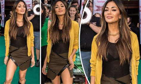 Nicole Scherzinger Shows Off Enviable Physique In Thigh Baring Skirt