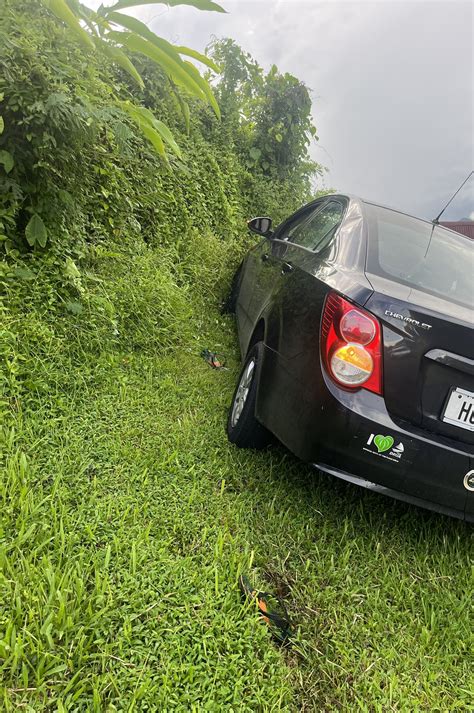 Shania Singh On Twitter Someone Just Grabbed My Phone Through My Car Window Which Was Down