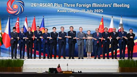 ທ່ານ ຫວາງ ຢີ້ ເຂົ້າ ຮ່ວມກອງ ປະ ຊຸມ ລັດ ຖະ ມົ ນ ຕີ ຕ່າງ ປະ ເທດ ອາ ຊຽນ